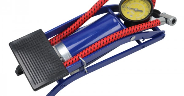 Foot pump single tube with meter