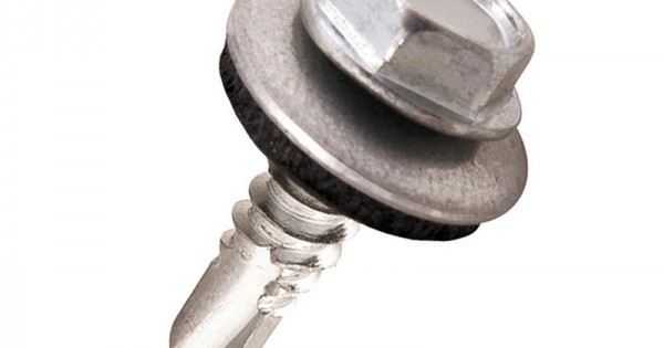 Self drilling screws with rubber ring