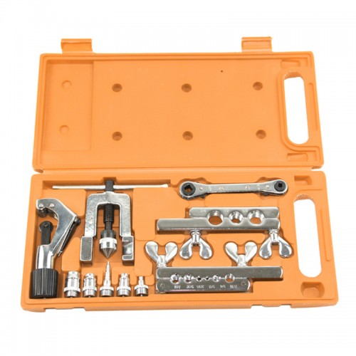 Pipe cutters