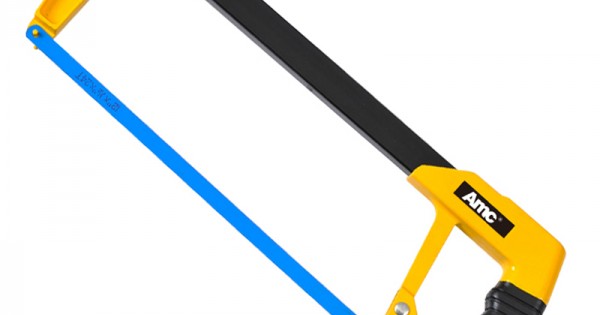 Square tubular hacksaw frame with aluminium handle